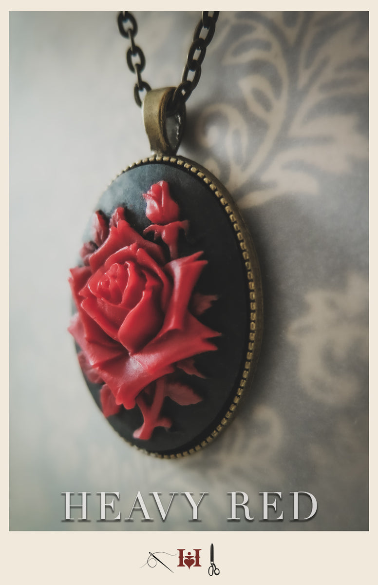 gothic red portrait cameo necklace – HeavyRed